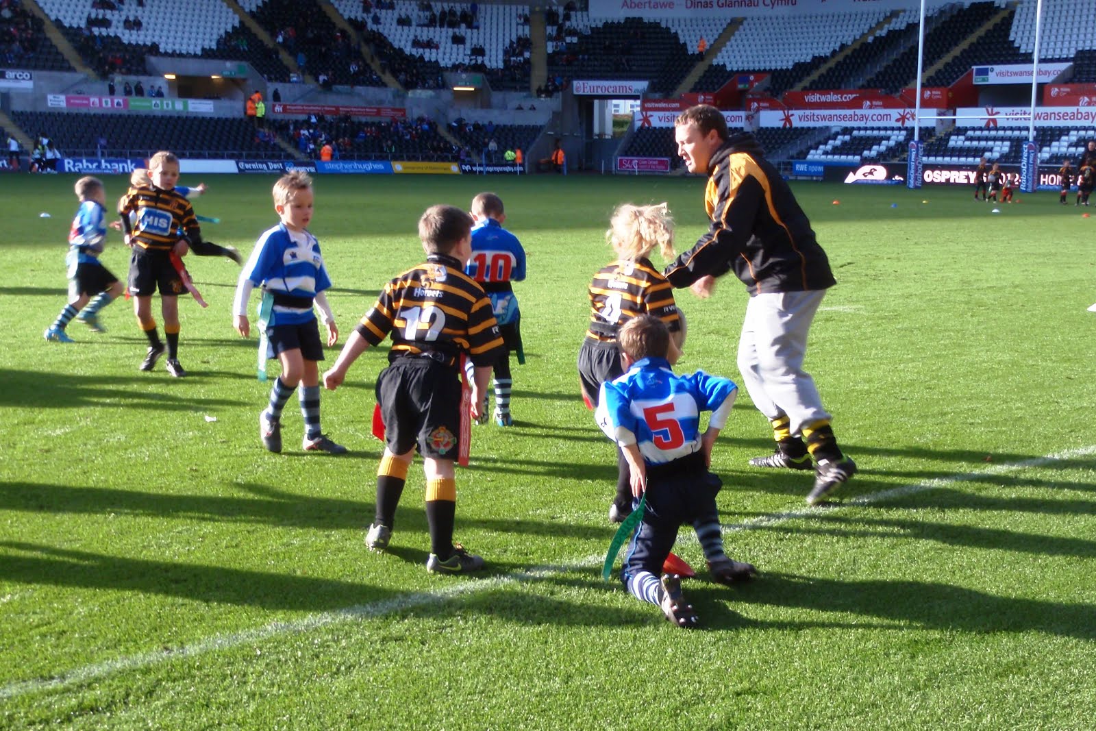 Mumbles Dragons Under 11's Rugby Team: Dragons V Ogmore Vale at Liberty ...