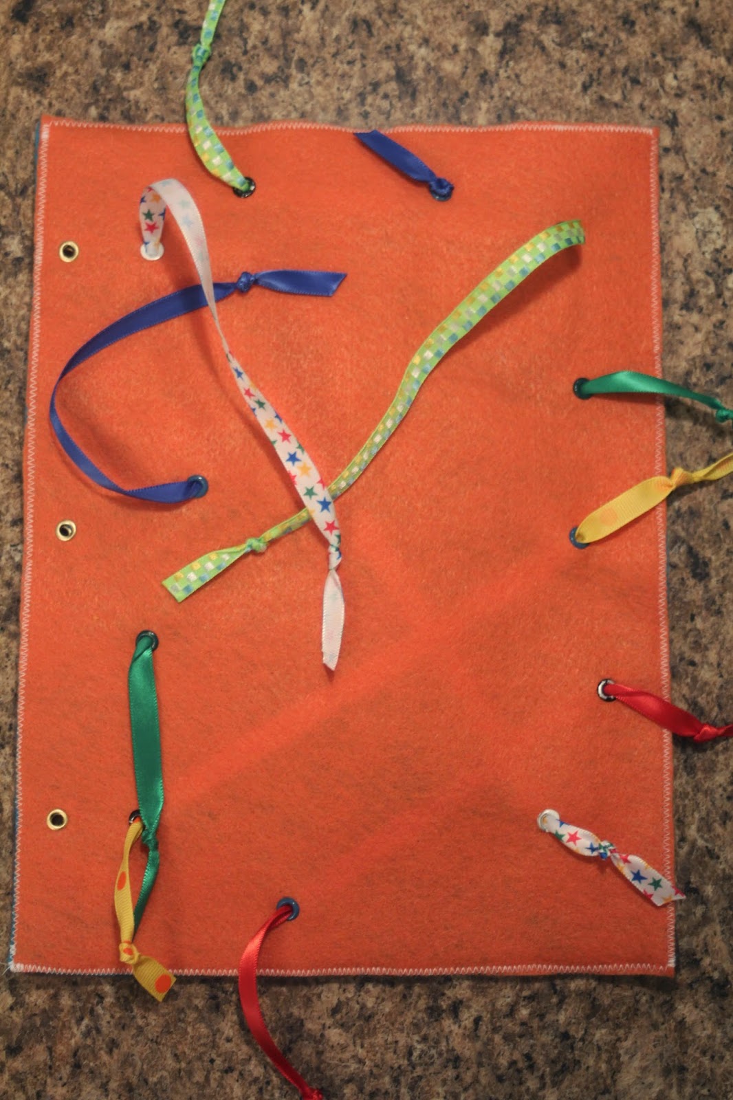 It's Maggie Made: Quite Books - Page 1: Ribbon Pulling