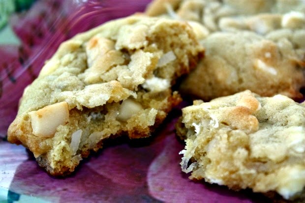 Recipes For Divine Living: Pina Colada Cookies