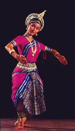 SHRINGAR COSTUMES: ODISSI DANCE COSTUME AND JEWELLERY