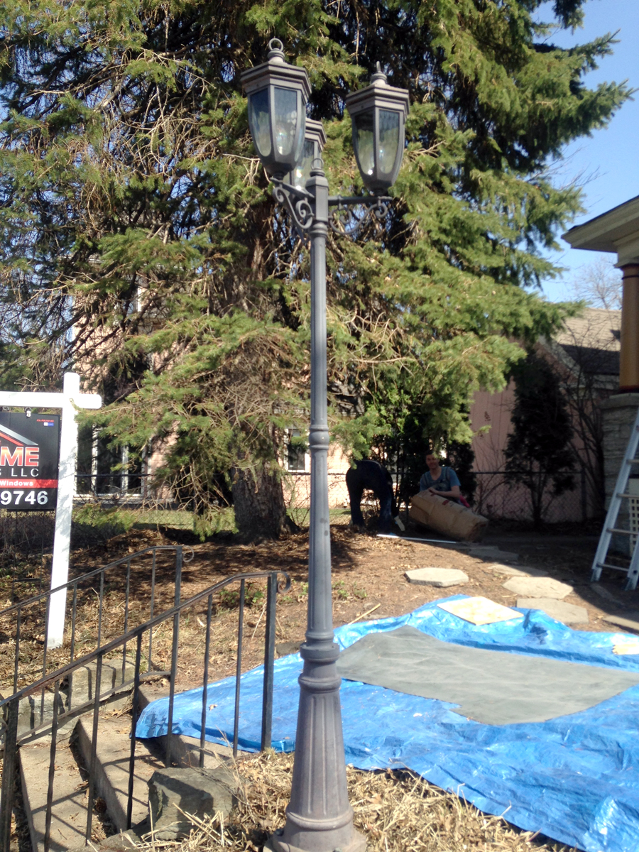 twin city sidewalks: Twin City Lamp Posts #14