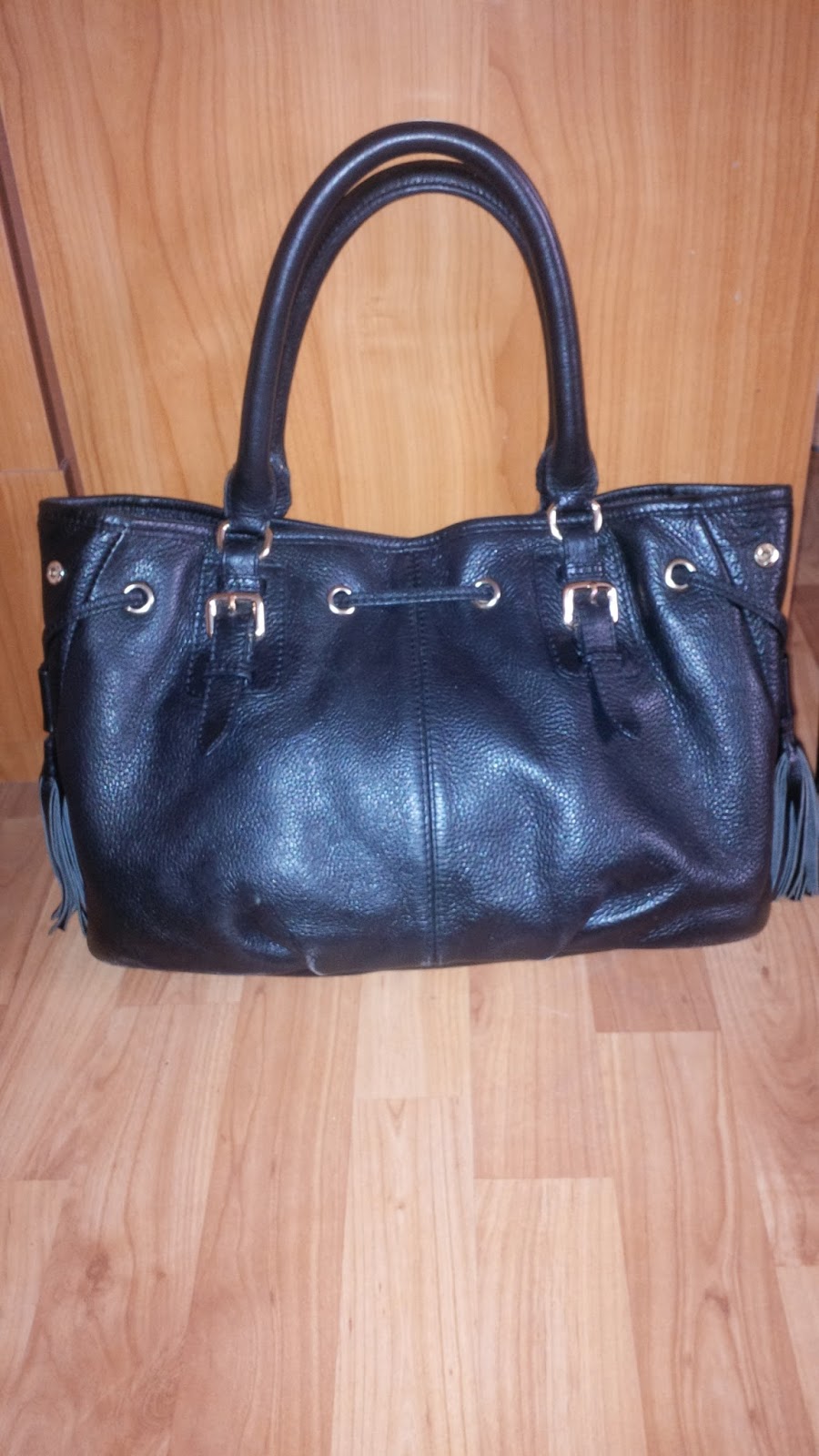 JollyBoutique: Vanduta - Geanta PRADA piele naturala