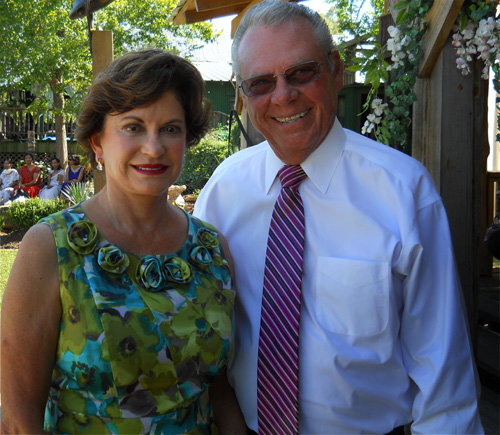 Cochino Lodge Weddings: Seema Patel and Zak Benge Celebrate Marriage at ...