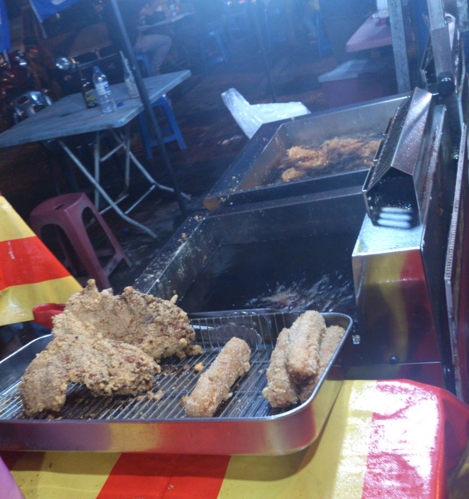 My Life & My Loves ::.: Uncle Bob Fried Chicken