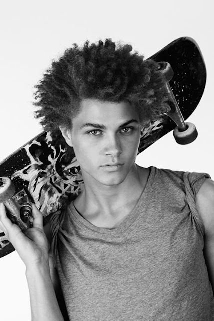 Shane Simpson by Justin Violini | Oh yes I am