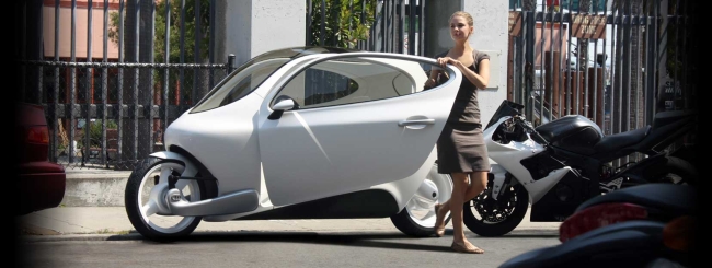 CHLK: Lit C1 "La moto con puertas"