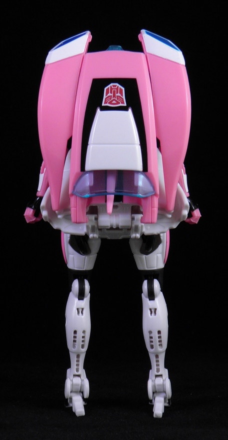 She's Fantastic: Transformers: Generations - ARCEE!