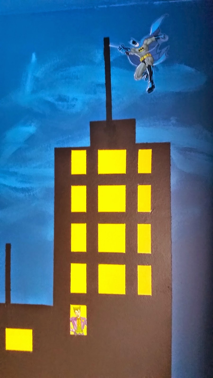 Happily Me : DIY Batman Cityscape Bedroom