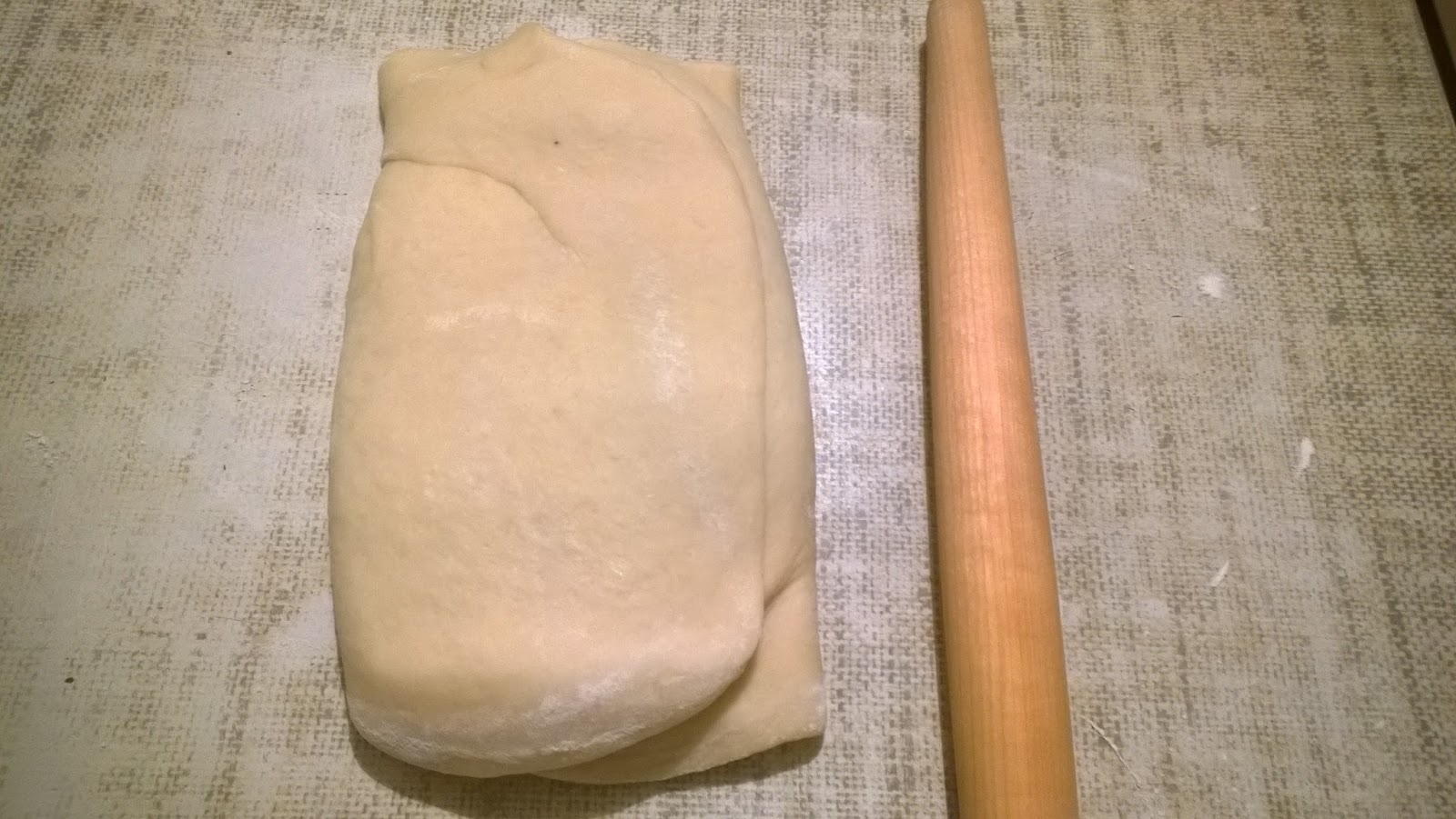 vinotava1: PIPARKŪKU UN CEPTU ĀBOLU BRIOŠI