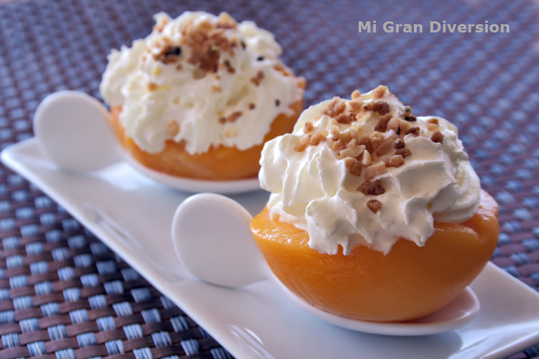 MELOCOTONES RELLENOS CON NATA Y CREMA MASCARPONE - Mi Gran Diversión