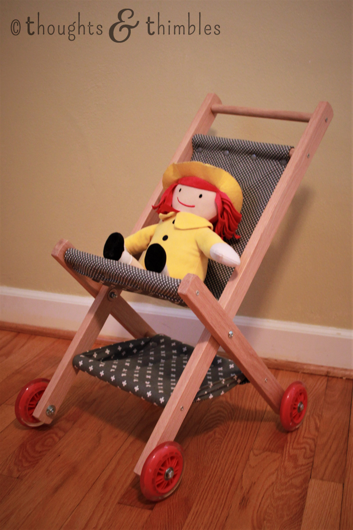 Thoughts and Thimbles: Handmade Holiday: Strolling Along