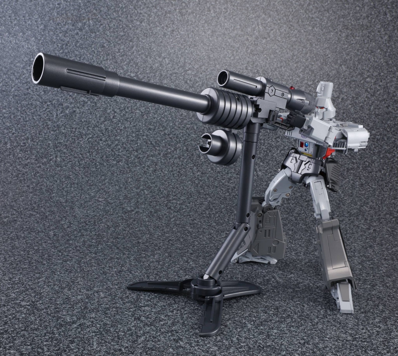 《變形金剛》Masterpiece MP-36 「狂派」首領-麥加登(Megatron) 登場！ - Toys Zone D 玩具兄弟 ...