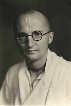 Dandavat pranams - All glories to Srila Prabhupada: Sadananda das (E.G.Schutze)