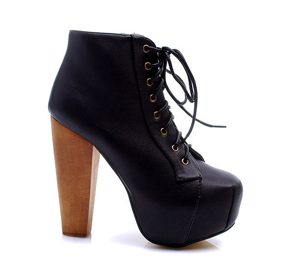 Square360°: Lity. Litas