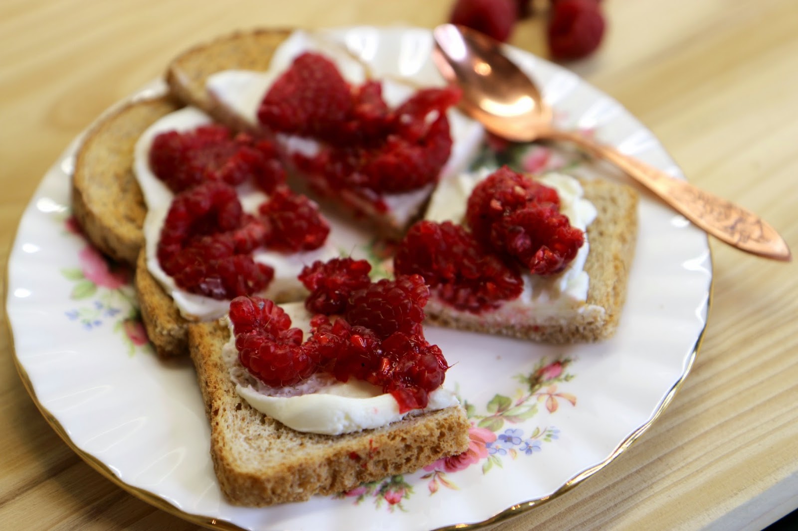 ***Sprinkle Of Glitter*** || Beauty | Baby | Lifestyle | UK: Red ...