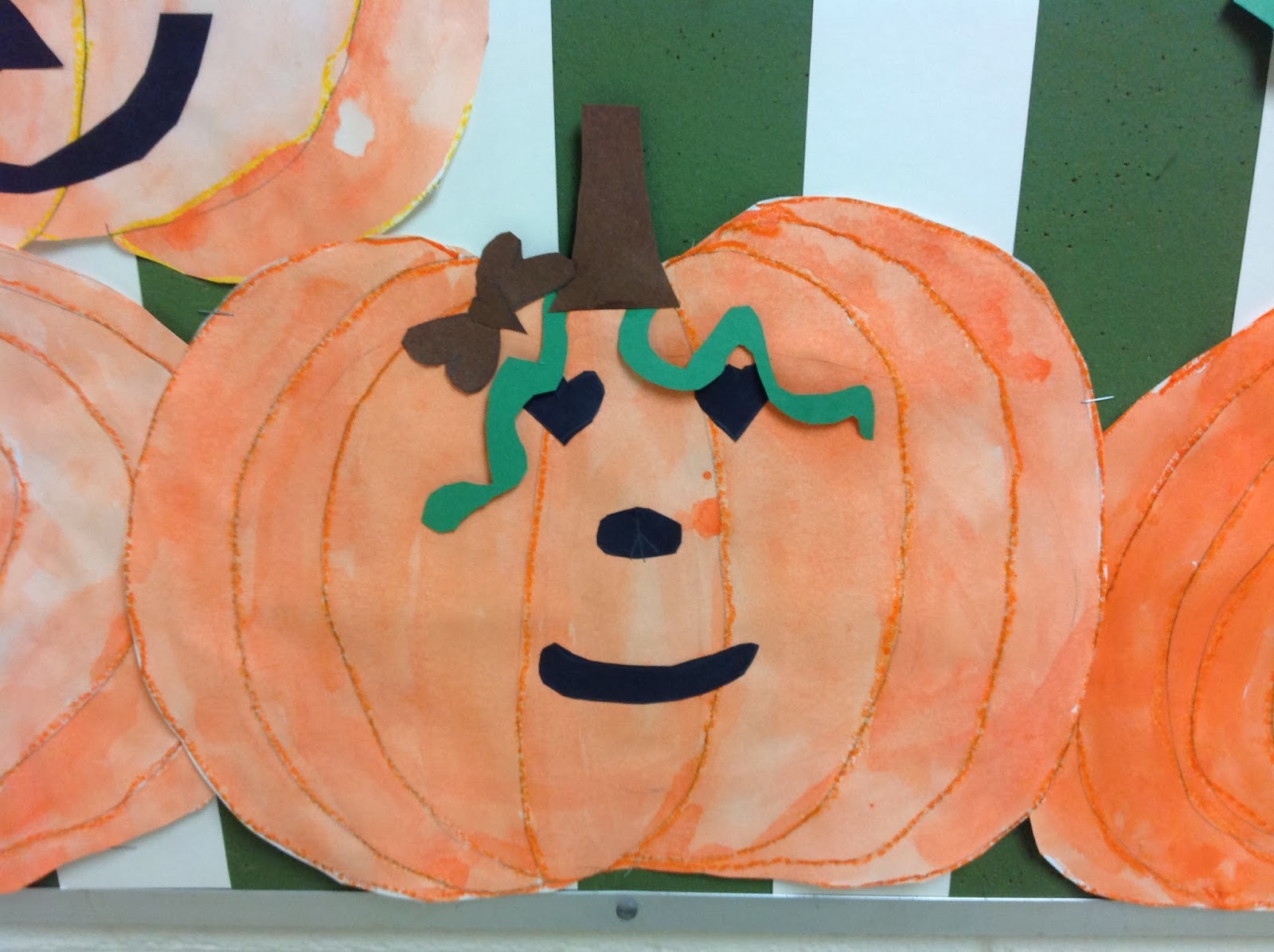 The Artsy Fartsy Art Room: 2nd Grade Pumpkins!