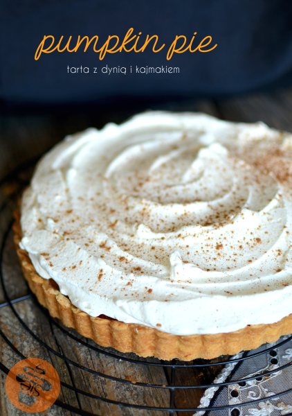 piecze się : Pumpkin pie z kajmakiem pod kremową czapą
