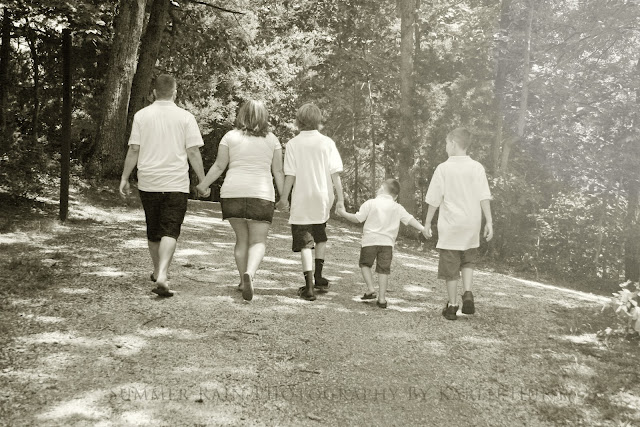 Summer Rain Photography by Karen Hunt : The Utterback Family