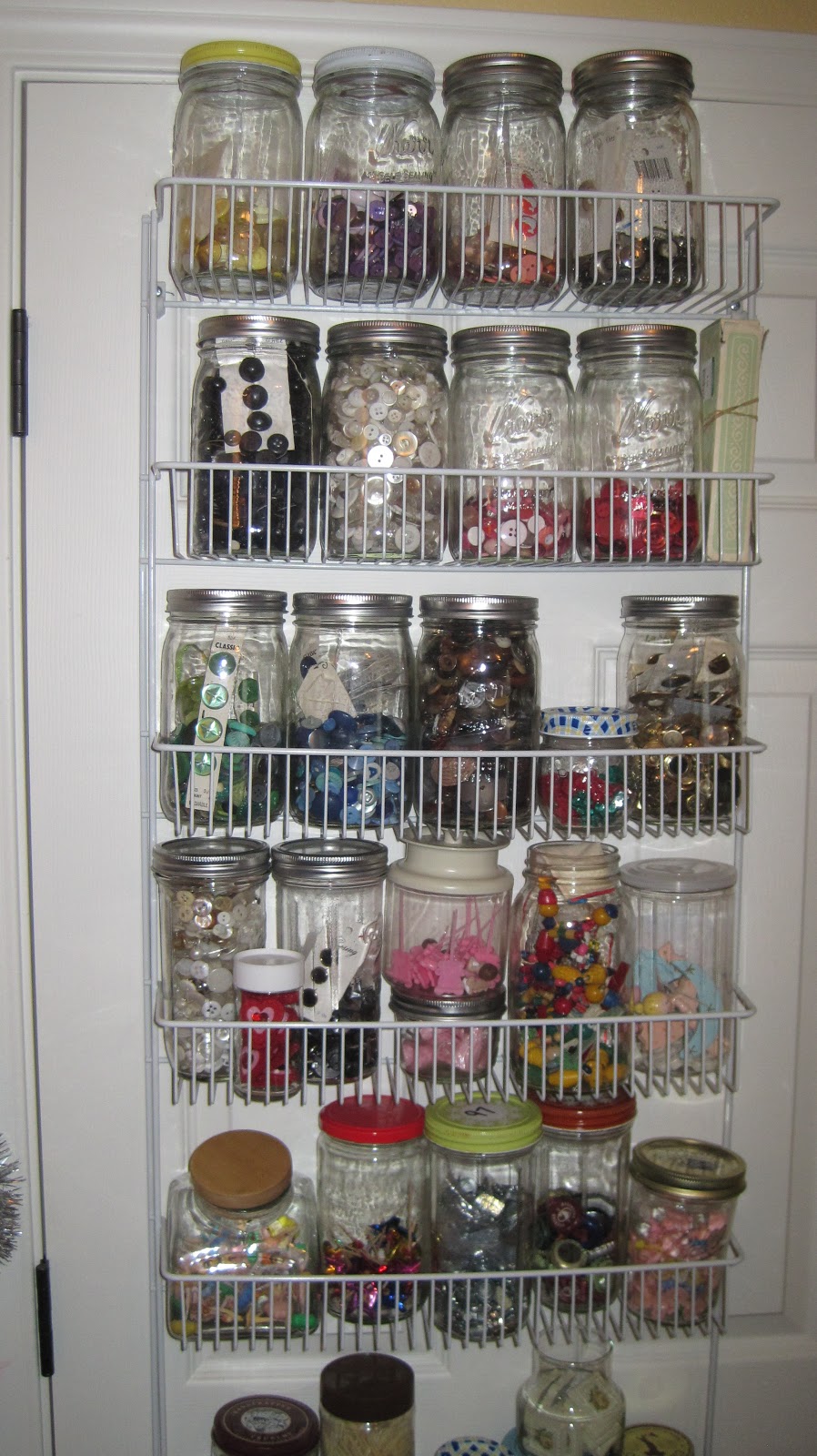 Cottage Cozy: Hidden Craft Room Space....