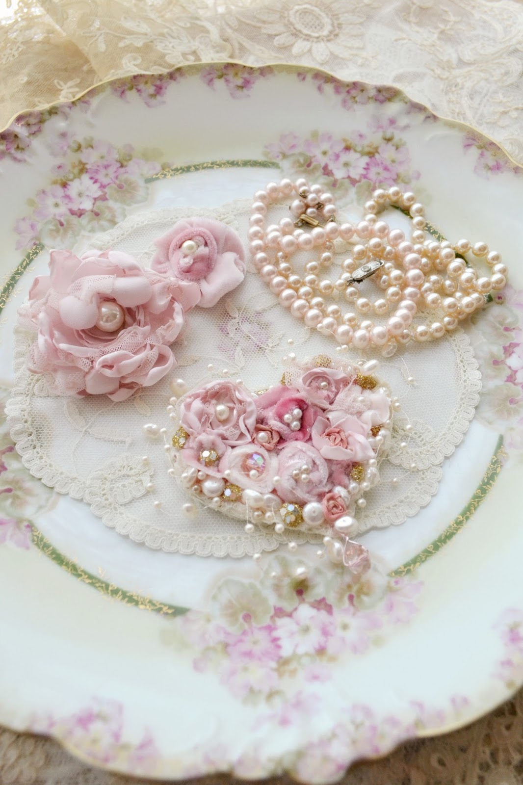 Jennelise: Porcelain, Pearls, and Pink