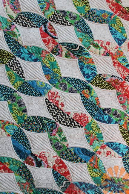 Piece N Quilt: Metro Twist - Custom Machine Quilting by Natalia Bonner