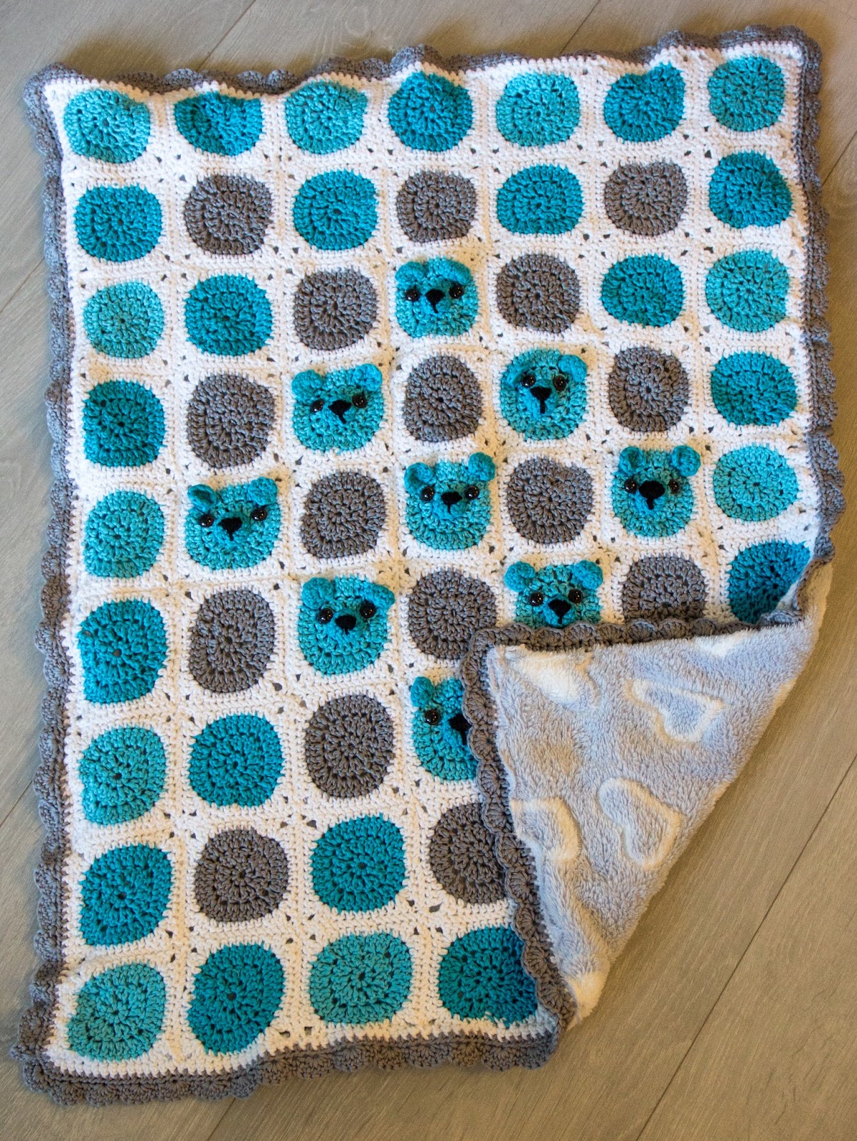 Koukutukset : Vauvan peitto viimein valmis!