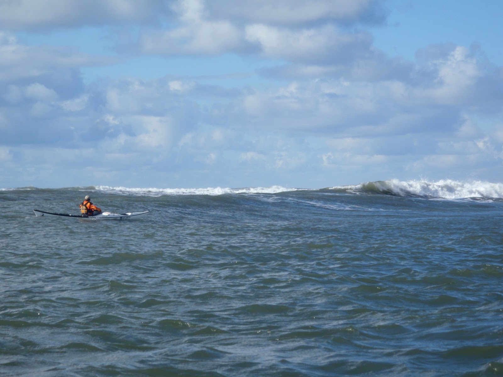 Stuart Yendle - Sea Kayak Adventures: Big Swells at the Gower