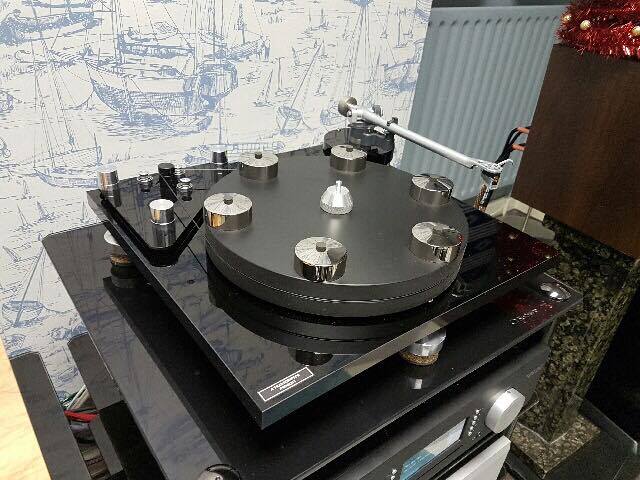 Transcriptors Limited Reference R1 Turntable – M & S | Ultimate High ...