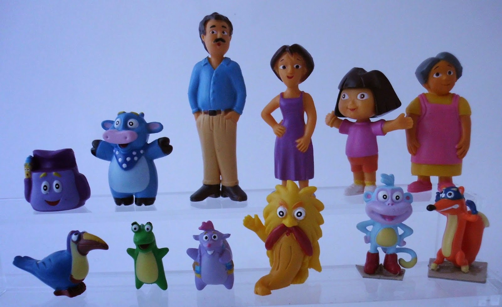 PERSONAJES DE CINE, TBO Y TV: DORA LA EXPLORADORA