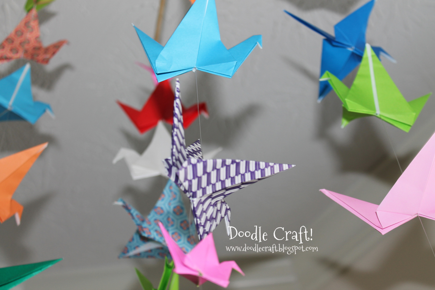 Origami Flapping Paper Crane Mobile!