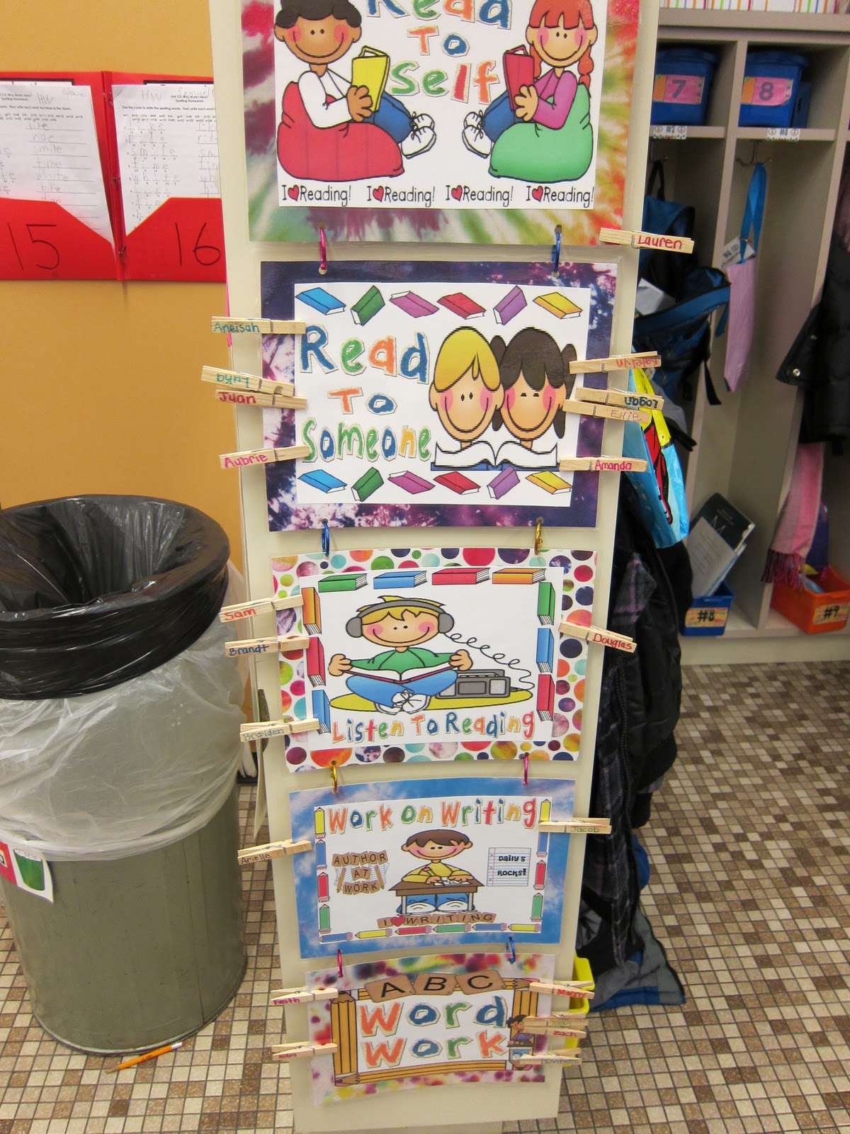 Seusstastic Classroom Inspirations: Daily 5 Station/Literacy Station ...