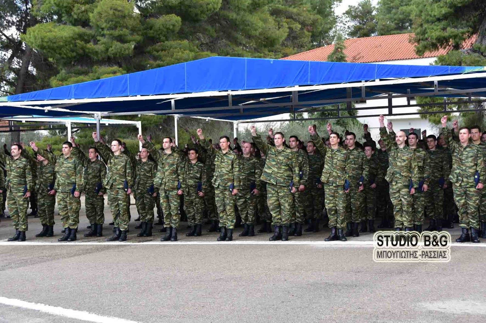 Ορκωμοσία της Β΄ΕΣΣΟ 2016 στο στρατόπεδο Ναυπλίου (βίντεο)
