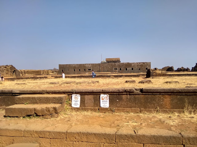 Raigad fort information