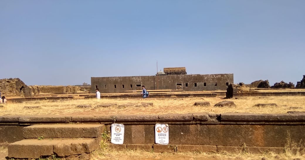 Raigad fort information