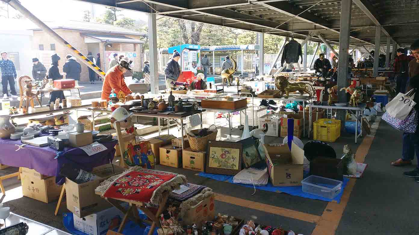 Top 3 Best Cheap Places to Shop in Tokyo, Japan - Big Explorer