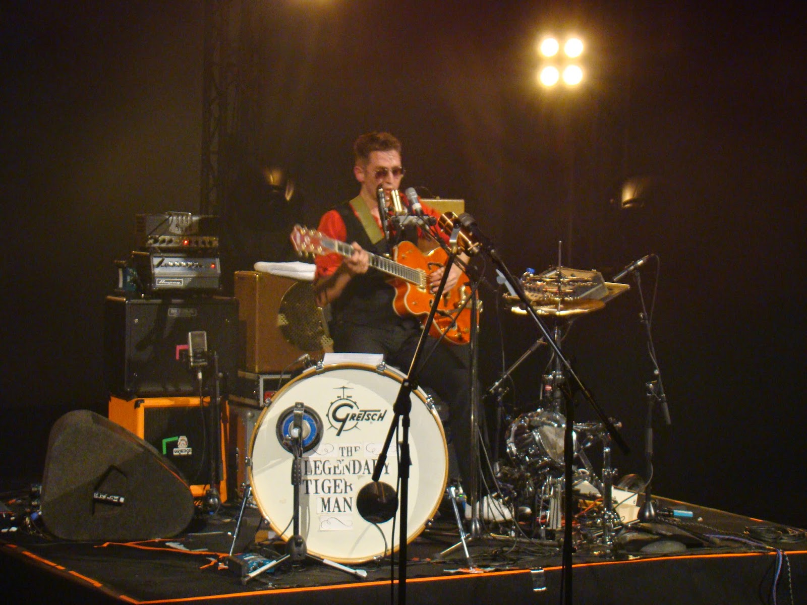 Santos da Casa: THE LEGENDARY TIGERMAN APRESENTA "TRUE" AO VIVO PELO MUNDO