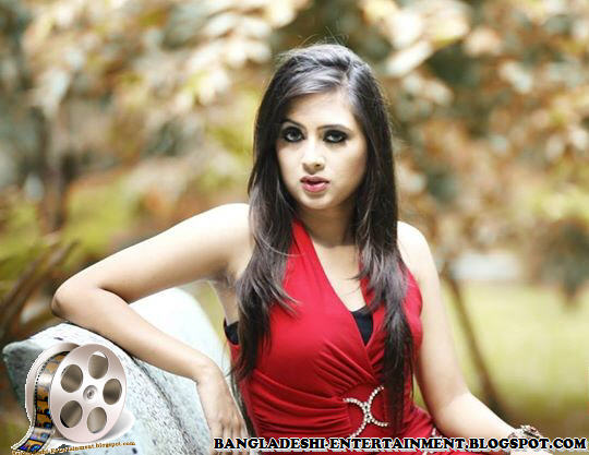 BANGLADESHI HOT MODEL ACTRESS