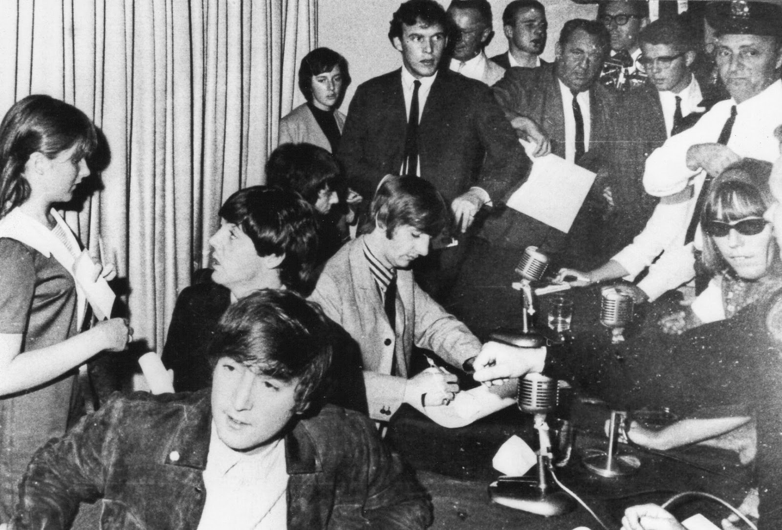 Meet the Beatles for Real: Meeting Paul and then Ringo