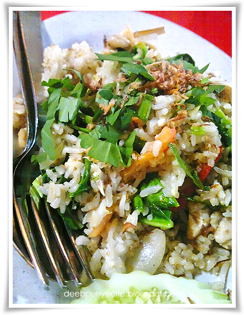 JJCM: Restoran Niarasa, Saujana Utama 2 - DeebPunyeCite