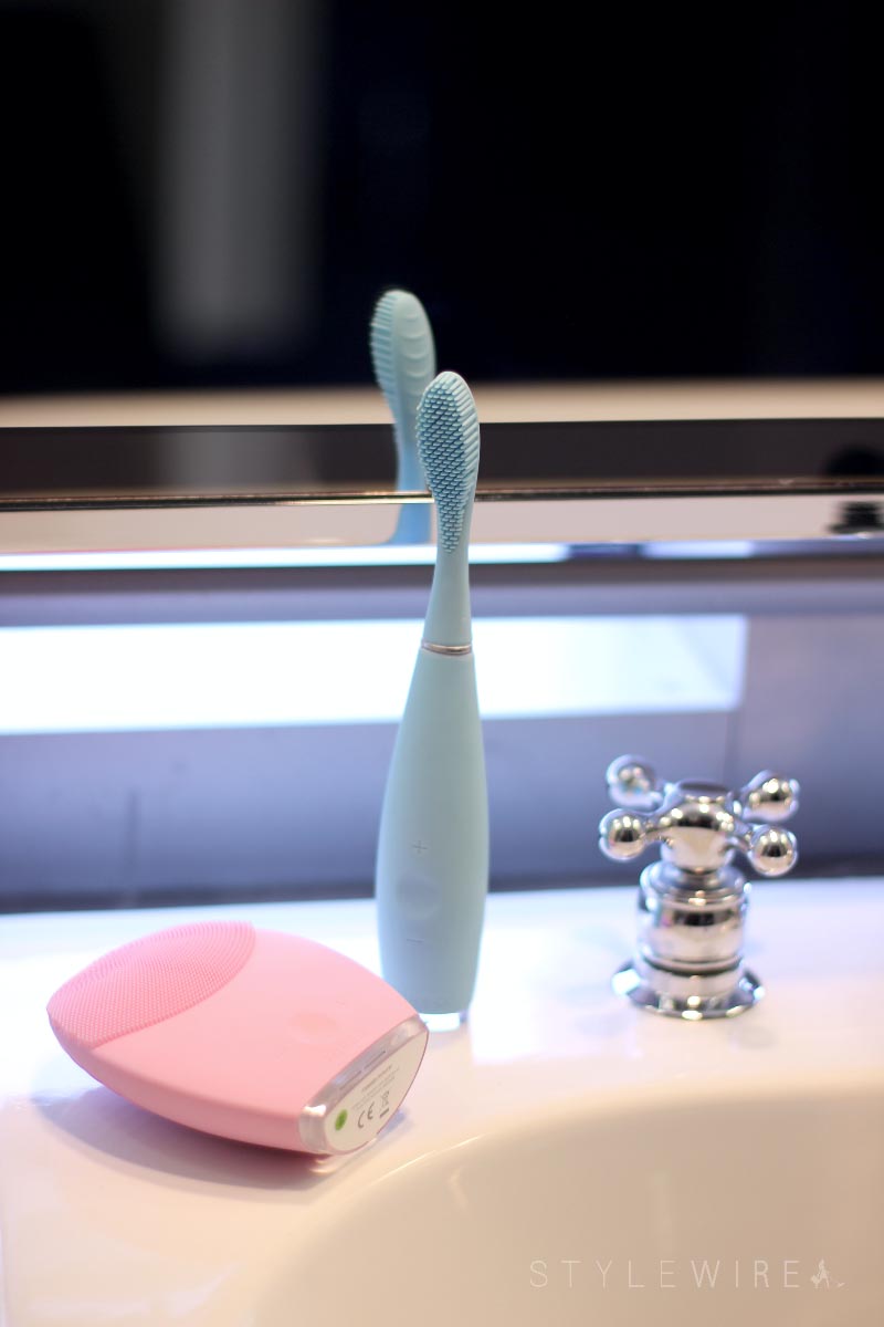 Currently Obsessed: FOREO LUNA + ISSA - Style Wire | Boston Adventure ...