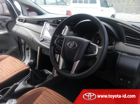 All New Kijang Innova Tipe V | Toyota Astra Indonesia