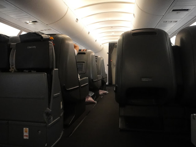 The Royal Tour Part 11 - Qantas Business Bangkok to Sydney QF2 (Boeing ...