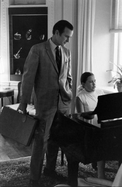 Los Grandes Fotografos: Leonard McCombe (1923)