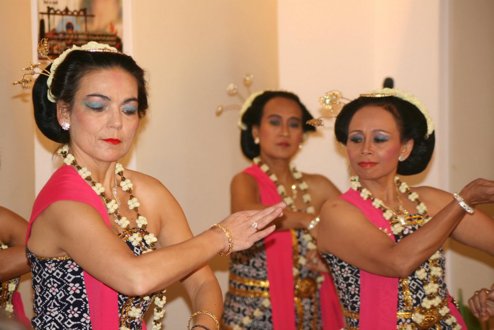 Javaanse danseres: Javaanse Dans en Gamelan 6e editie