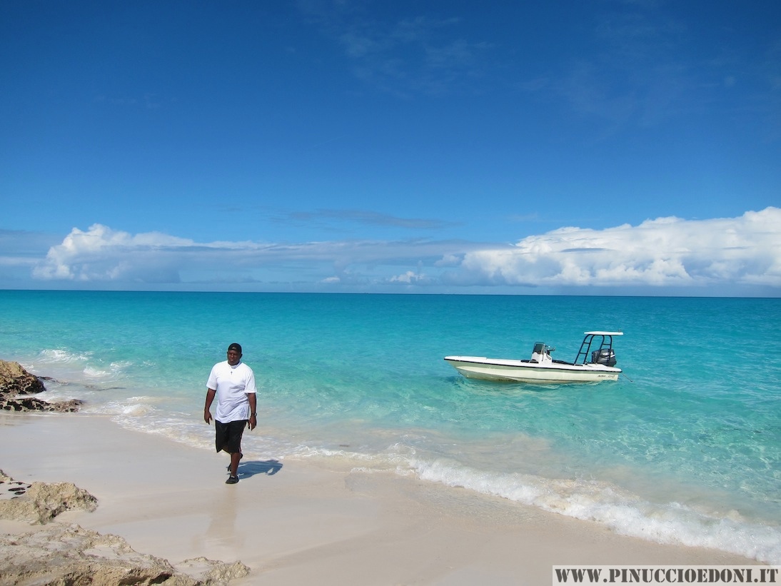 Isole BAHAMAS in libertà: Sandy Cay e ritorno a Exuma