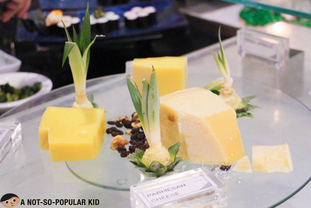 Dinner Buffet in Midas Cafe of Midas Hotel and Casino - A Not-So ...