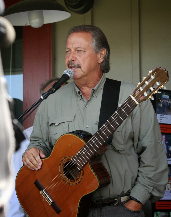 Vickie Henderson Art: Bob Hatcher Honored with AEF Bald Eagle Release