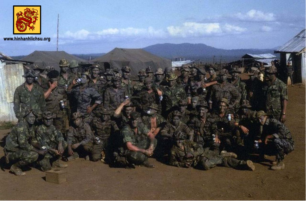 Cuộc bao vây Trại Plei Me năm 1965 - Hình Ảnh Lịch Sử - Bộ sưu tập Hình ...