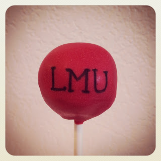 vypassetti cake pops: LMU Logo