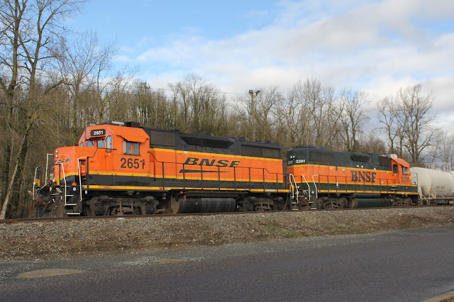 Railfan in Sumas, WA: 2016
